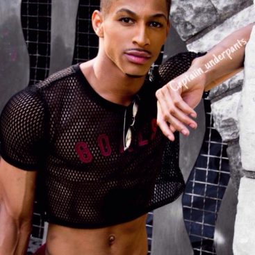 #SlimThick: Model Caelyn Gabriel Carter’s Nudes are Perfect - Popglitz