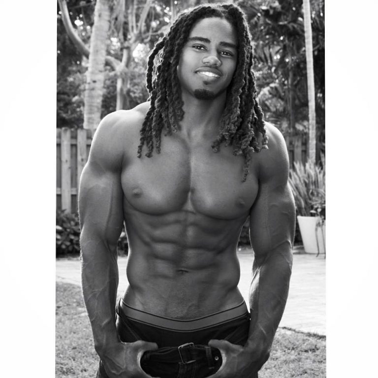 Eye Candy: Florida Model Dee Baker - Popglitz