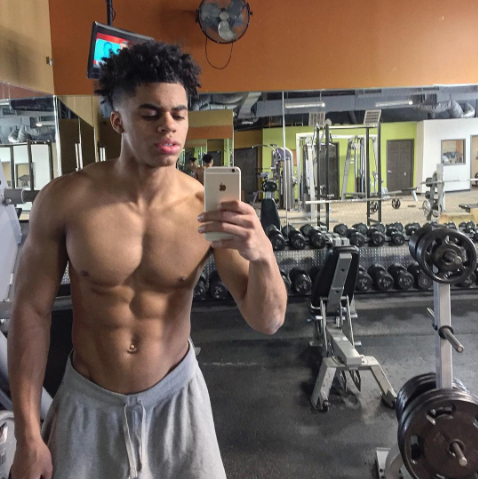 Eye Candy: Baller Deven Hubbard Round 2 - Popglitz