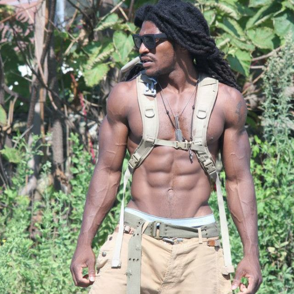 Eye Candy Model, Actor, Musician and Teacher Devan Dunson - Popglitz