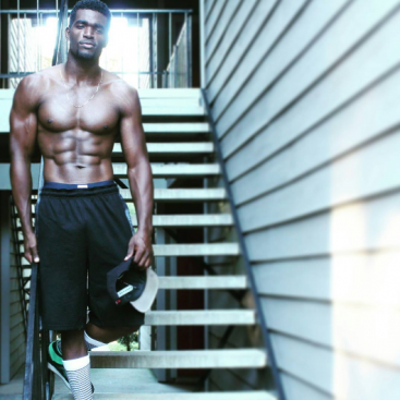 Eye Candy: Dallas Model Marshall Price - Popglitz