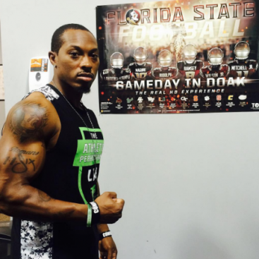 Morning Eye Candy: Footballer Michael Ray Garvin - Popglitz