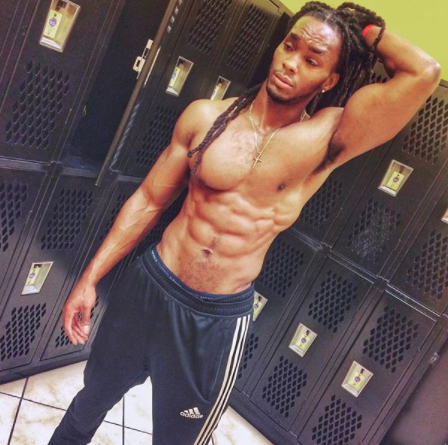 Eye Candy: Check Out This Hot Hollister Employee Shawn Cargill - Popglitz