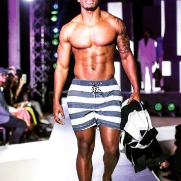 Eye Candy: South African Model and Socialite Lunga Shabalala - Popglitz