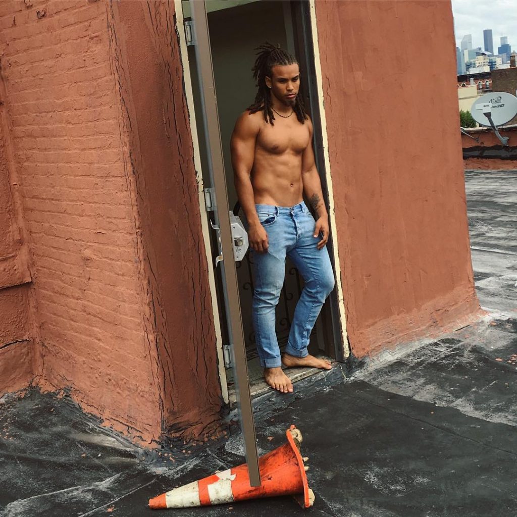 Clinton Moxam from MTV's 'Are You The One' Cakes Exposed - Popglitz