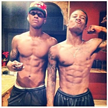 Dwayne Mckell’s Baller Brother Sheen Mack’s Caught J*rkin’ Off - Popglitz