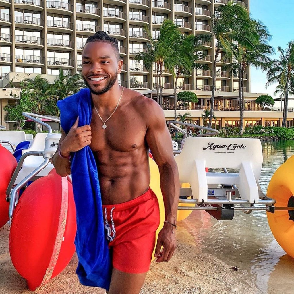 Eye Candy: Fitness Model and Trainer Style Bell - Popglitz