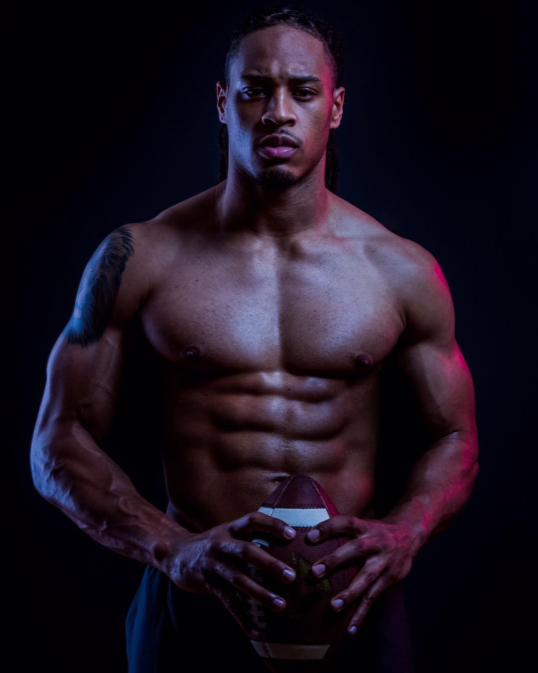 Eye Candy: NYC Actor, Model & Motivator Quincy Giles - Popglitz